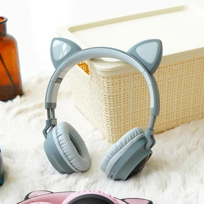 Jual Ataru Headphone Bluetooth Cat Bt 028 C Abu Abu Terbaru | Ruparupa