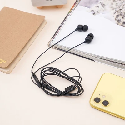 Jual Ataru Simple Earphone Type C Hitam Terbaru | Ruparupa
