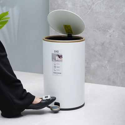 Jual Eko 12 Ltr Cosmo Tempat Sampah Pedal Soft Close Putih Gold ...