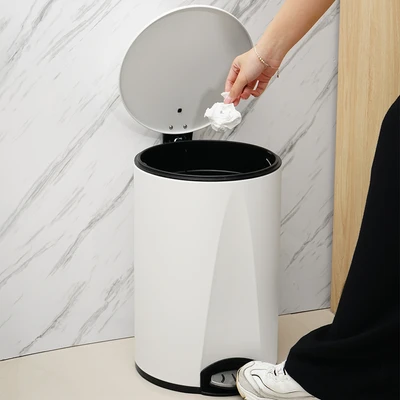 Jual Informa 12 Ltr Prism Jet Tempat Sampah Pedal Slow Close Putih Terbaru | Ruparupa