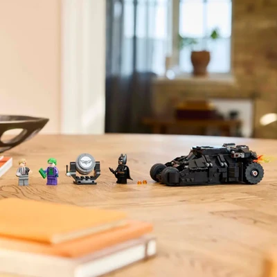 Jual Lego Batman Tumbler Vs Two Face The Joker Set 429 Pcs 76303 Hitam ...