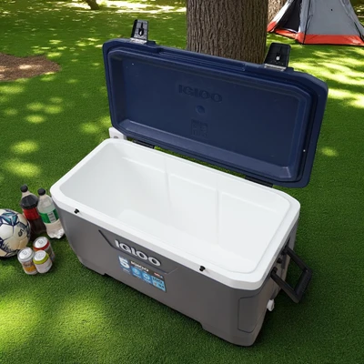 Jual Igloo 94 Ltr Maxcold Cooler Box Biru Navy Terbaru | Ruparupa