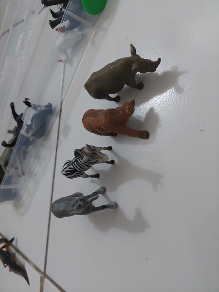 Jual Collecta Miniatur Box Of Mini Wild Animals Terbaru | Ruparupa