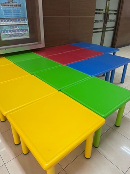 Jual Informa Yaris Meja Anak Square Kuning Terbaik | Informa