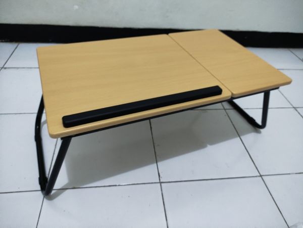Jual Odi Meja Lipat Laptop Dengan Mouse Pad Cokelat Terbaru | Ruparupa