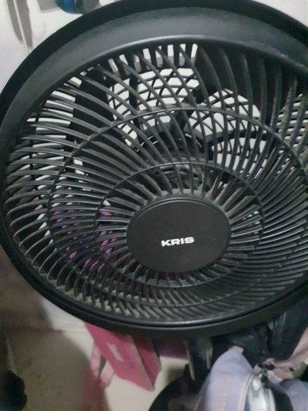 Jual Kris 12 Inci Kipas Angin Berdiri 2 In 1 15750 Hitam Terbaik | Informa