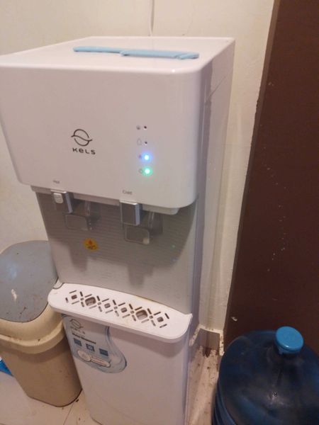 Jual Kels Alexa Dispenser Bottom Loading Putih Terbaik | Informa