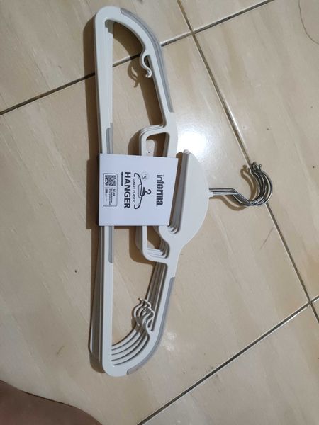 Jual Informa 41 3 Cm Set 5 Pcs Smart Hanger Plastik Anti Slip Abu Abu ...