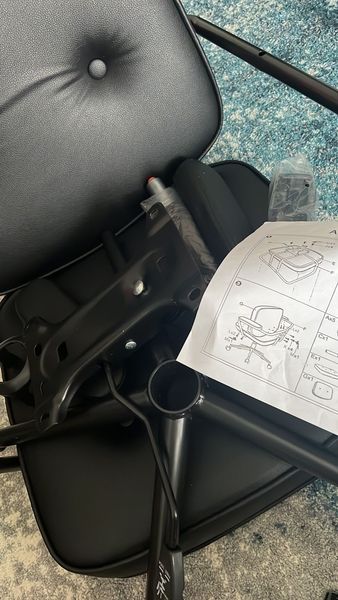 Jual Informa Unai Kursi Kantor Sandaran Rendah Hitam Terbaik | Informa