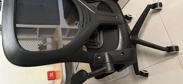 Jual Informa Zidan Kursi Kantor Sandaran Rendah Hitam Terbaik | Informa