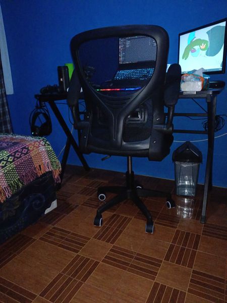 Jual Informa Zidan Kursi Kantor Sandaran Rendah Hitam Terbaik | Informa