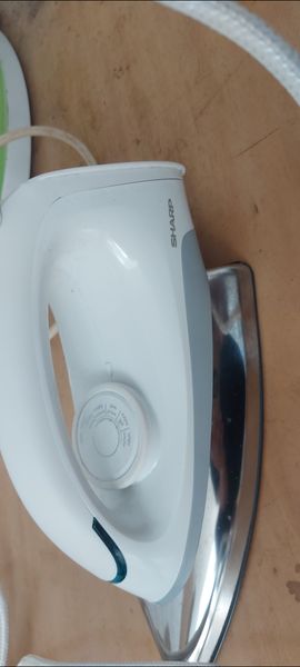 Jual Sharp Setrika Ei N 10 Wh Putih Terbaik | Informa