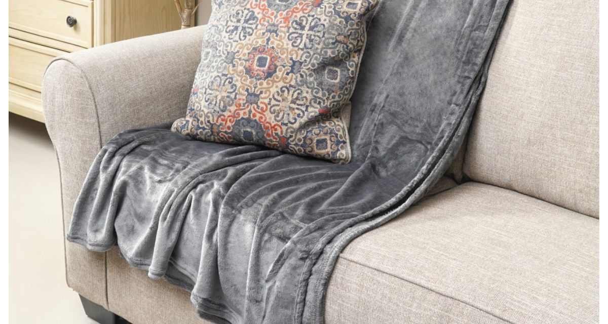 6 Bedanya Selimut dan Bed Cover yang Sering Tertukar