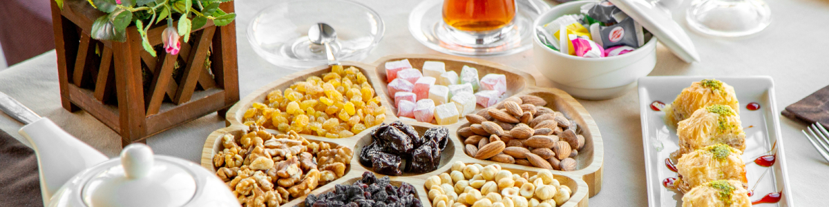 5 Jenis Alat Saji untuk Berbagai Kebutuhan Acara