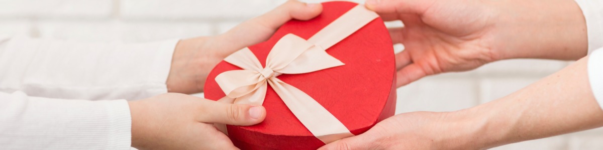 15 Ide Kado untuk Pacar Unik dan Romantis, Gak Sampe Rp300 ribuan, lho!