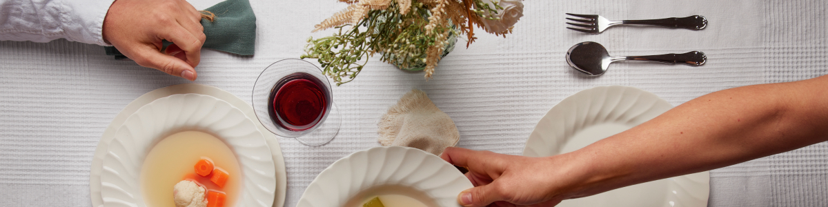 8 Arti Posisi Alat Makan Dalam Table Manner