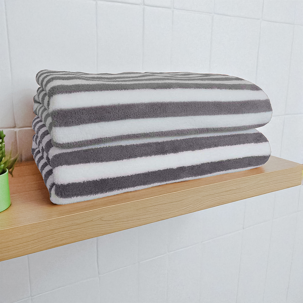 1. Gunakan Handuk Microfiber